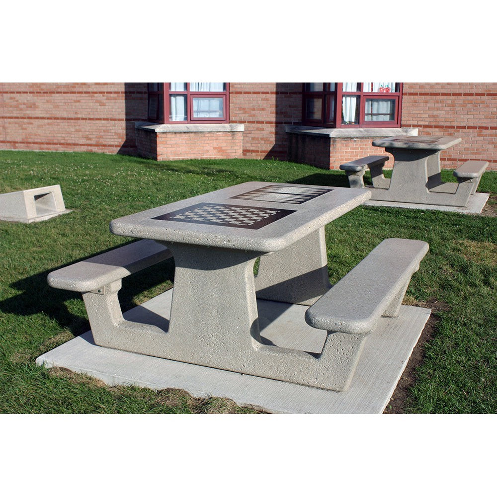 Sycamore Picnic Table w/Chess Board (T7300) — Outdoor Workout Supply