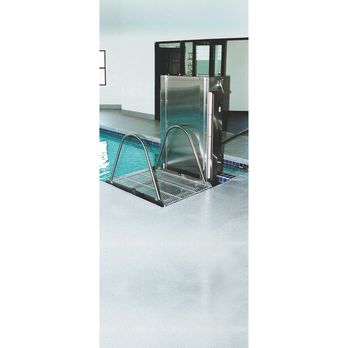 Spectrum Aquatics- Glacier Water Powered Platform Lift WP600 — Outdoor ...