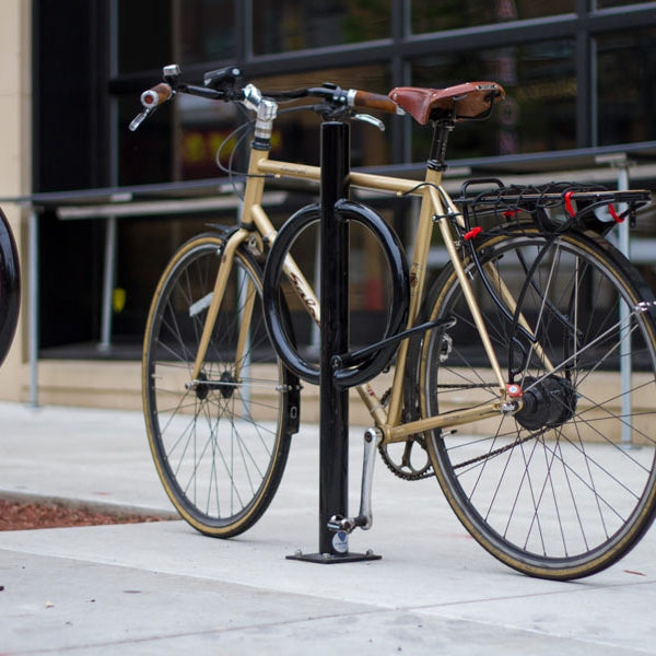 Dero Bike Hitch™ — Outdoor Workout Supply